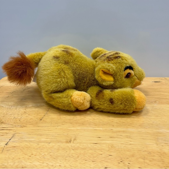 Disney | Toys | Vintage Lion King Baby Simba Plush 9s Pouncing Stuffed ...
